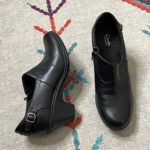 Clarks | Shoes | Clarks Bendables Leather Ankle Booties | Poshmark